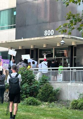 Springfield protestors ‘demanding accountability’ from police - Capitol ...