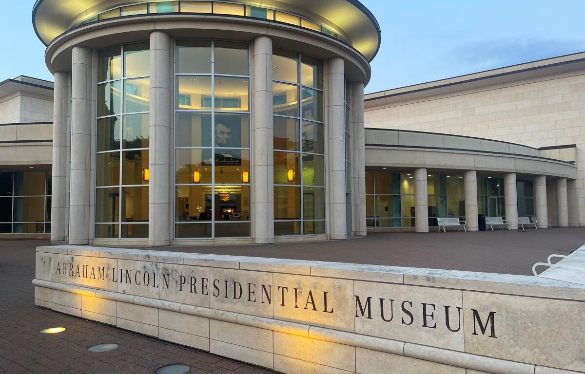‘Touch’ Abe Lincoln in new way with new exhibit - Capitol City Now