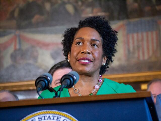 Illinois Lt. Gov. Juliana Stratton announces U.S. Senate campaign ...